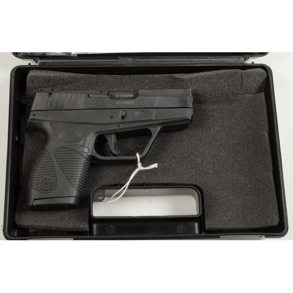 *Taurus Model PT-740 Slim Semi-Auto Pistol - Auktionen & Preisarchiv