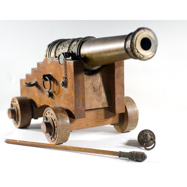 Signal Cannon Made from Relic Oak of U.S.S. Constitution ...