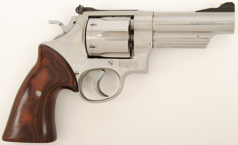 *Smith & Wesson Model 657-3 - auctions & price archive